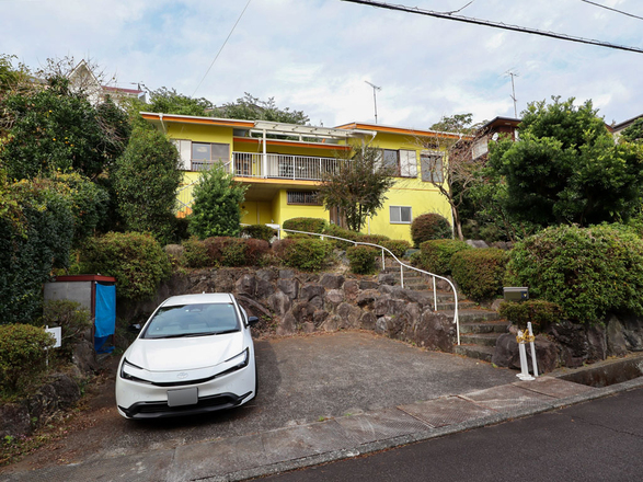 6638：開放的なテラスより海を望む温泉付3LDK+2S,売買,別荘・一戸建て,950万円,伊豆・熱海-伊豆高原｜別荘リゾートネット