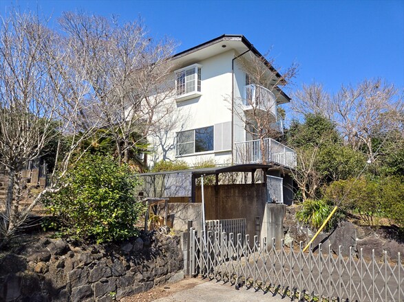 6704:195坪の敷地に建つ緑豊かな住環境の2LDK,売買,別荘・一戸建て,1,890万円,伊豆・熱海-伊豆高原｜別荘リゾートネット